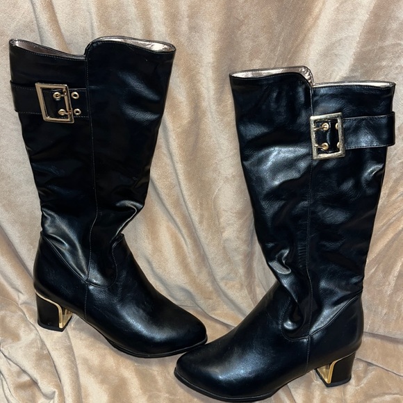 Jingpin | Shoes | Gently Used Black Leather Boots With Gold Trim | Poshmark